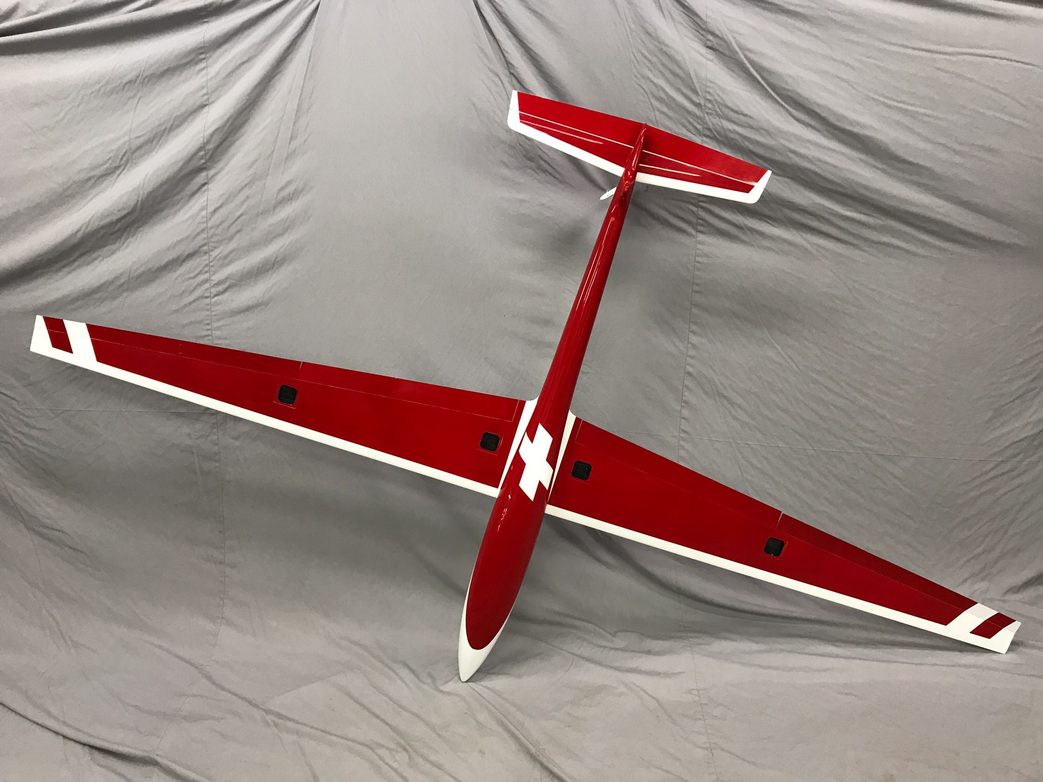 Ceflix Swift S1 2.8m (Design: Swiss) | Modellbau Rupperswil Shop